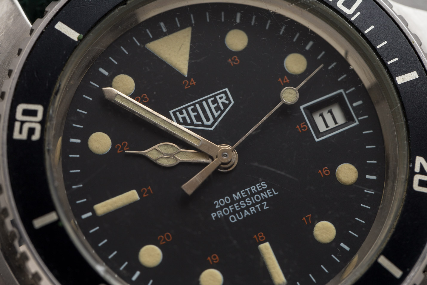Heuer Monnin Quartz Diver 844 - Shuck the Oyster Vintage Watches