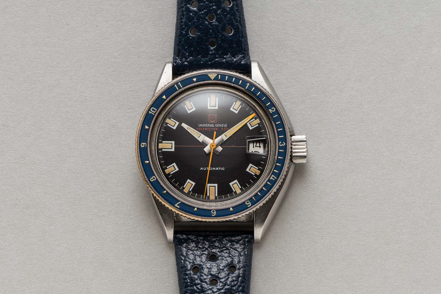 Universal Genève Polerouter Sub Blue Vintage Diver 869120/02 - Shuck ...